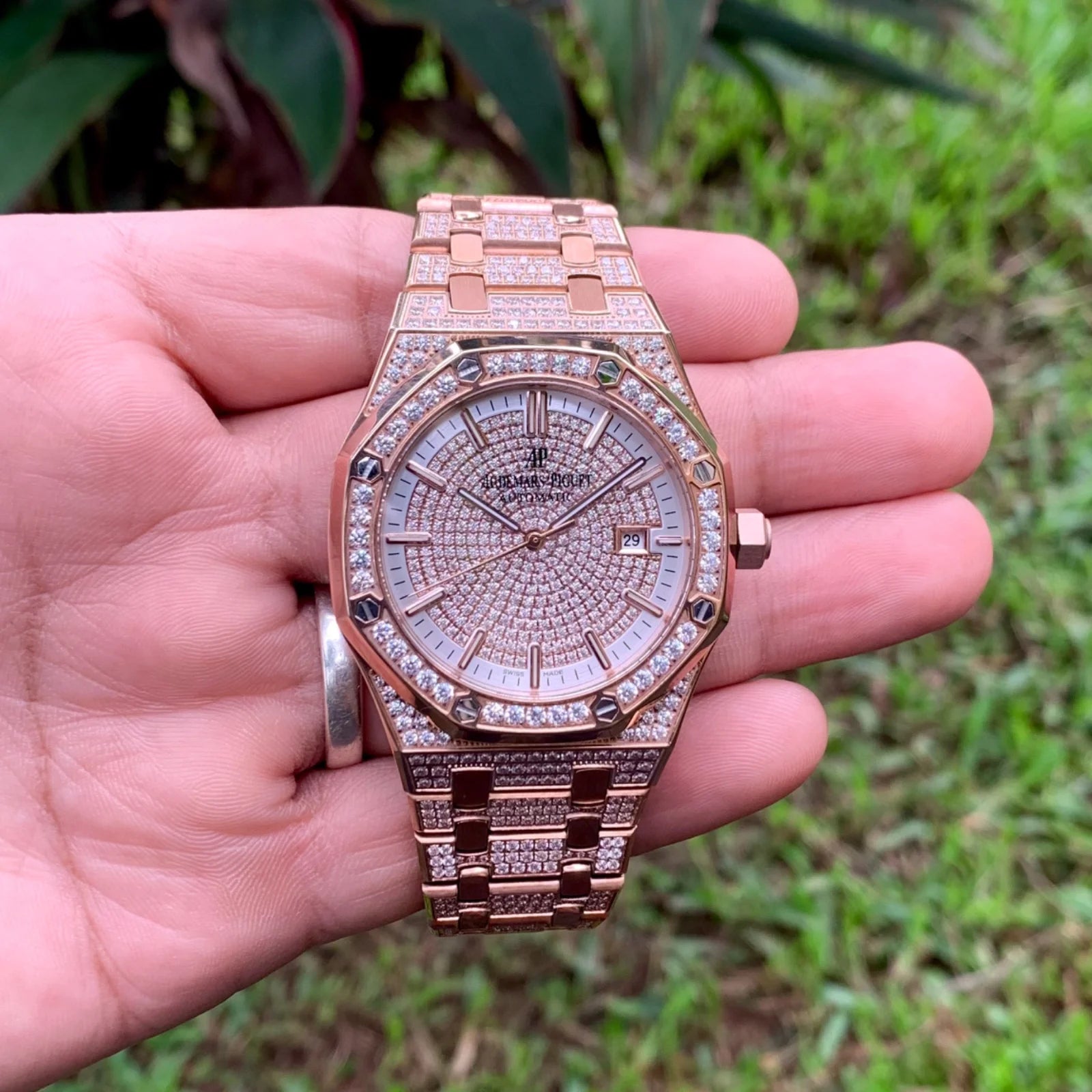 Audemars Piguet Royal Oak RG-White Diamond Dial Edition – ShahStore